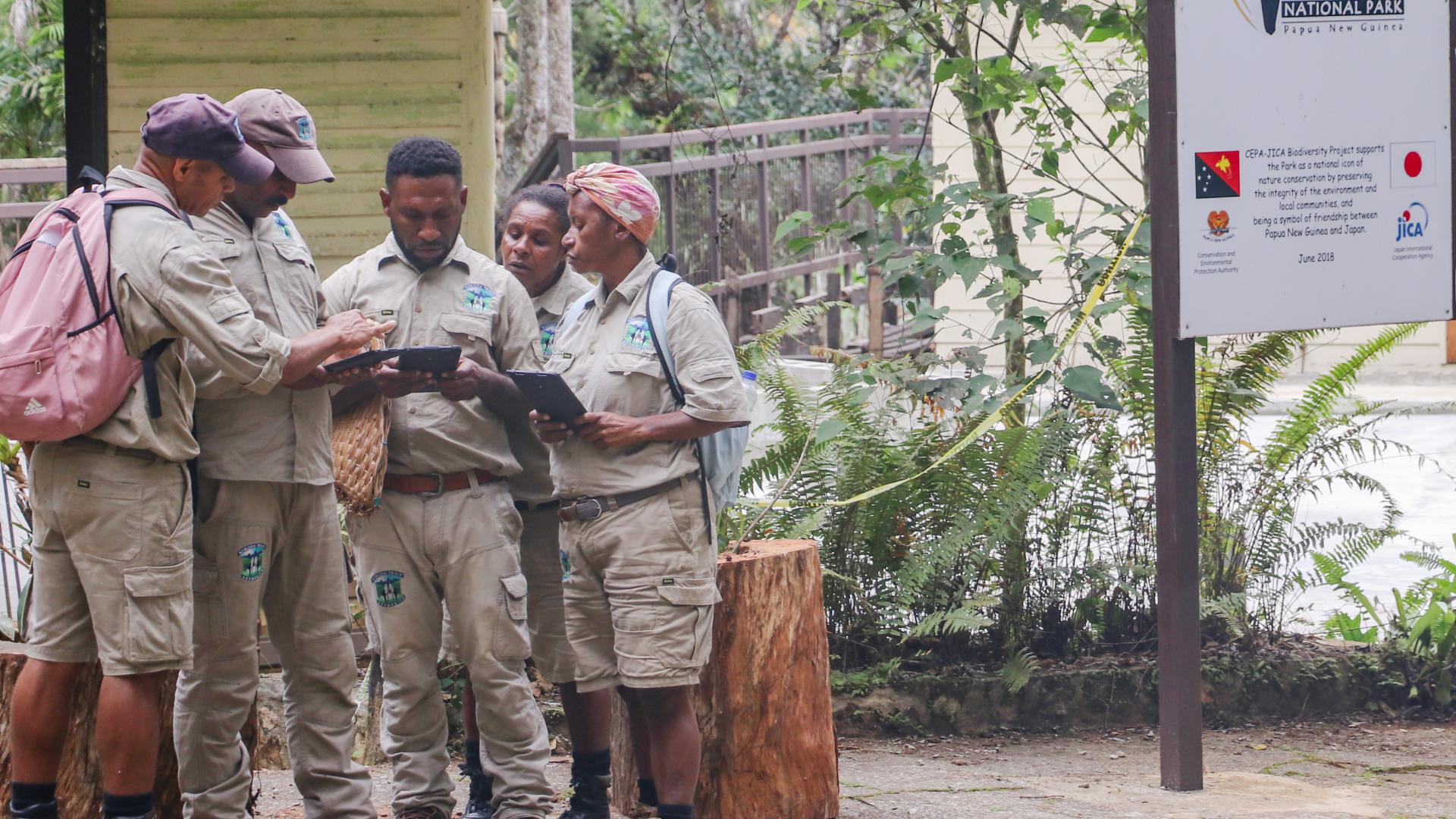 UNDP supporting CEPA and Kokoda Track Authority rangers with Lukim ...