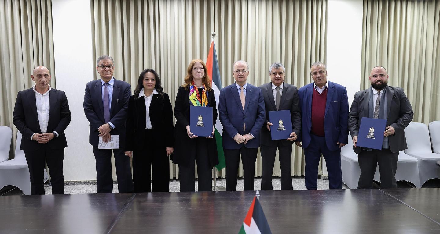 UNDP and the Arab and International Organization to construct in ...